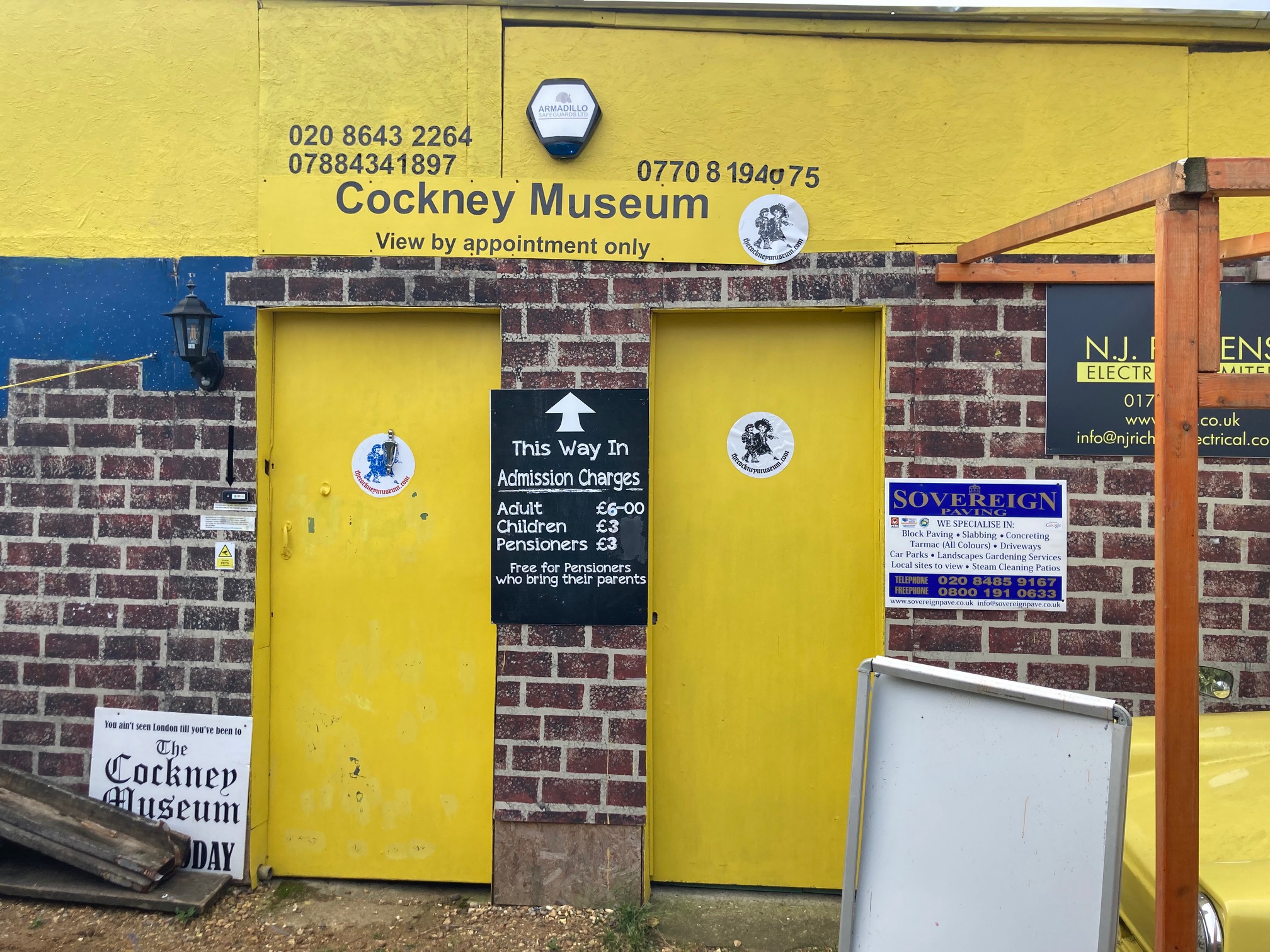 ‘DelBoy I.’ at the Cockney Museum – LONDON TALKS